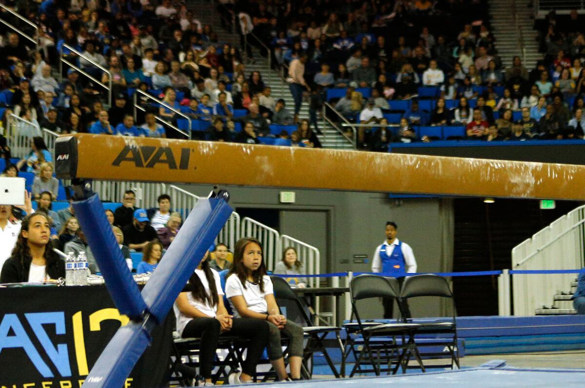 Look: Auburn Gymnast Sam Cerio Walks at Wedding After Severe Knee ...