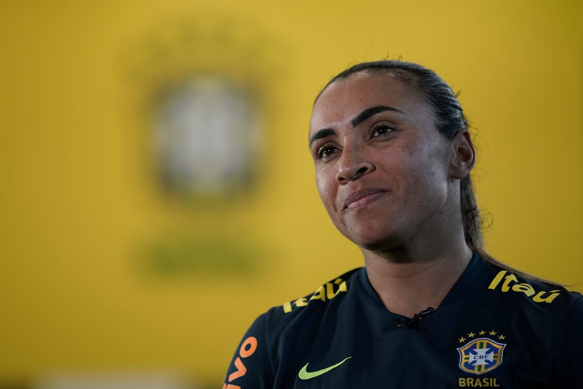 Marta out for Brazil's 2019 World Cup Opener vs. Jamaica Due to Thigh ...