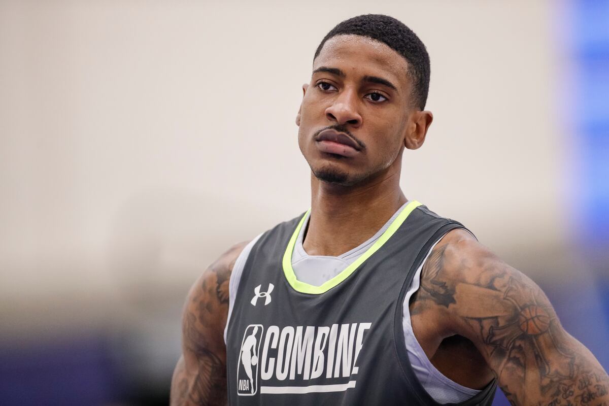 Report: Ex-Michigan SF Charles Matthews Tears ACL Ahead of NBA Draft ...