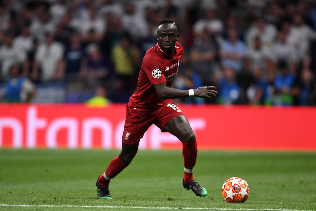 Sadio Mane Is 'A Complete Player,' Says Liverpool Team-Mate Fabinho ...