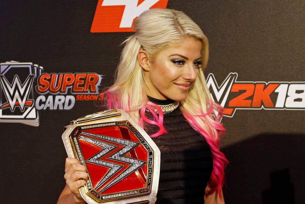 Bayley vs. Alexa Bliss Rematch for SmackDown Title Set for WWE Extreme ...