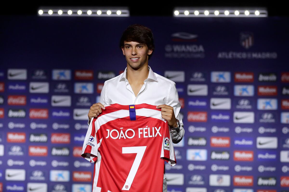 A Nation Obsessed: Why Joao Felix's Atletico Move Has All of Portugal ...