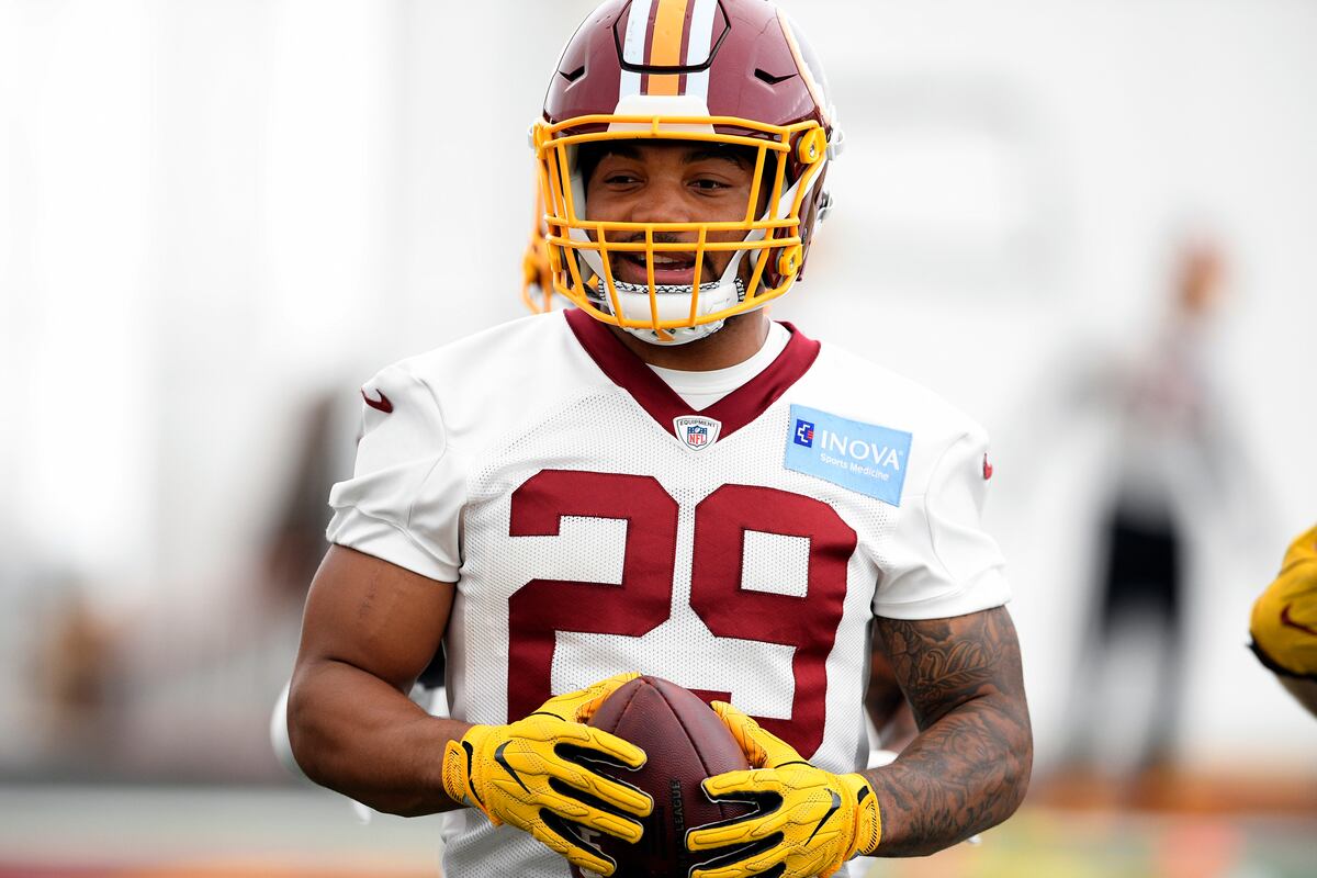 Report: Derrius Guice Underwent MRI on Knee Injury, Likely to Miss Time ...