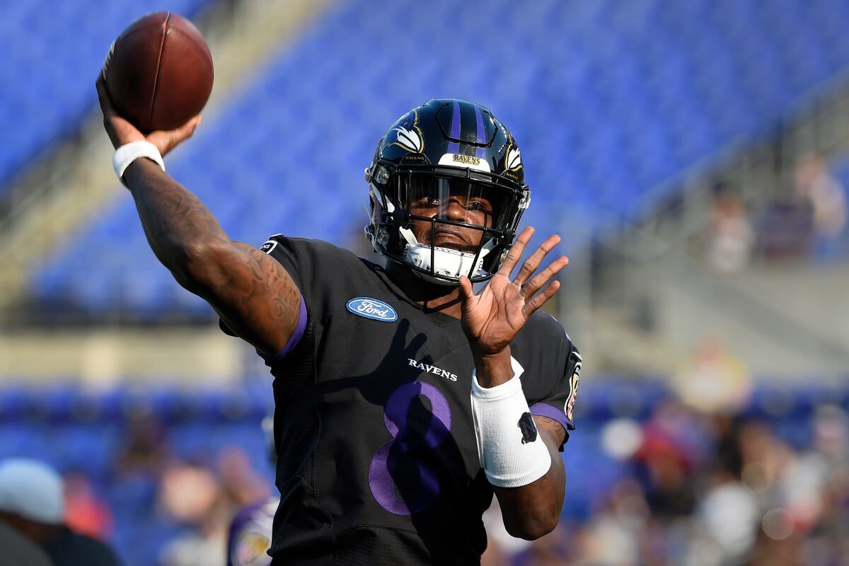 Lamar Jackson 'Made Huge Strides,' 'Looks Like a Different QB', Says ...