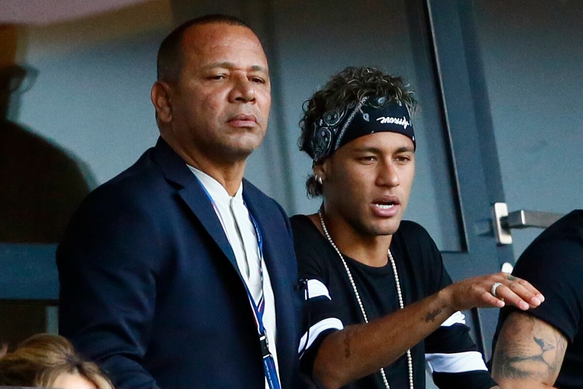 Neymar's Father Coy on PSG Star's Possible Transfer; Talks 2019 Injury ...