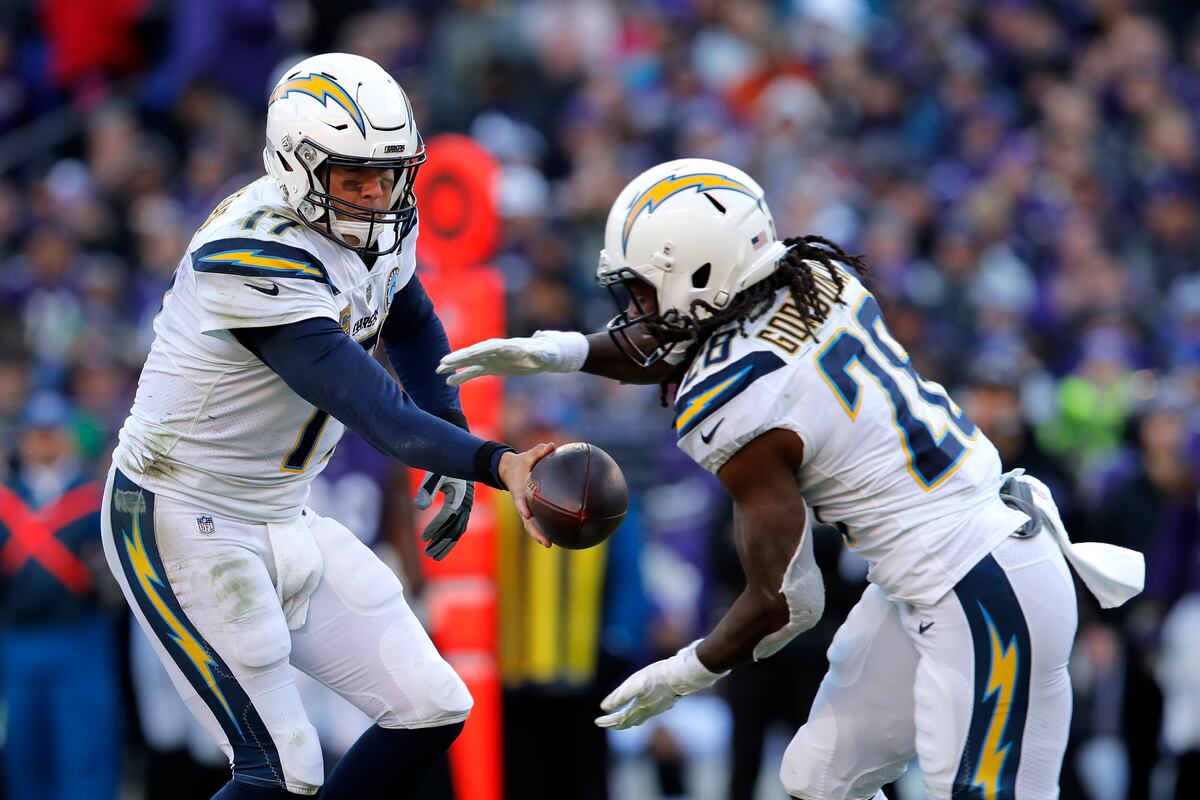 Melvin Gordon Rumors: Chargers, RB Still Not Close on New Contract amid ...