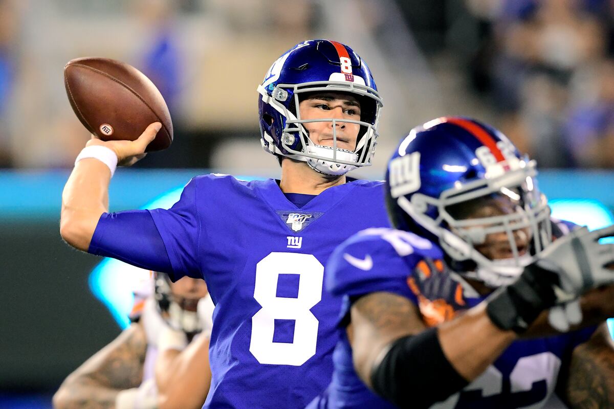 Giants HC Pat Shurmur Praises Daniel Jones: QB 'Will Be Ready' When It ...