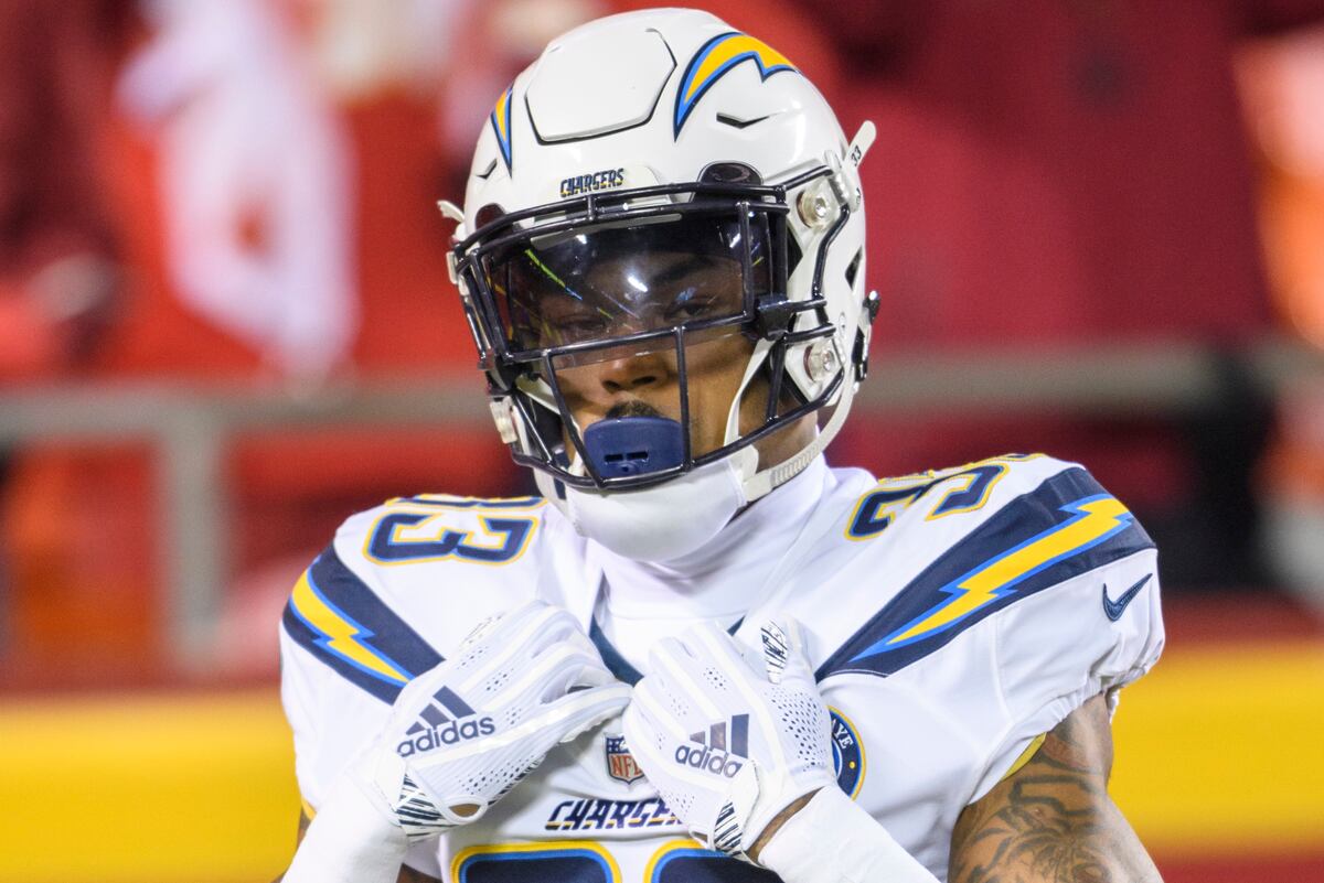 Chargers' Derwin James Reportedly Out 3 Months After Surgery on Foot ...