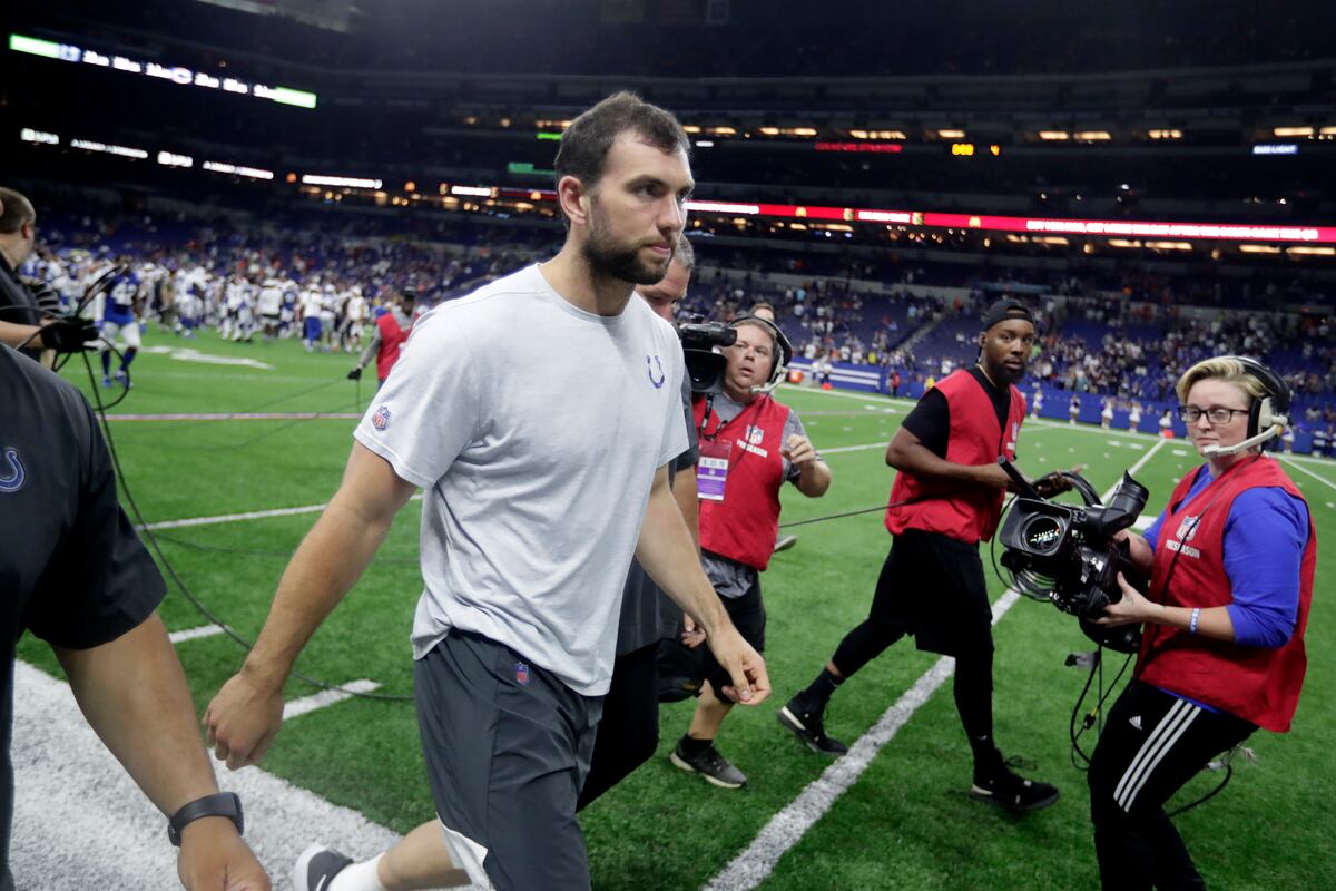 Listen: Colts Fans Boo Andrew Luck After QB's Stunning Retirement from ...