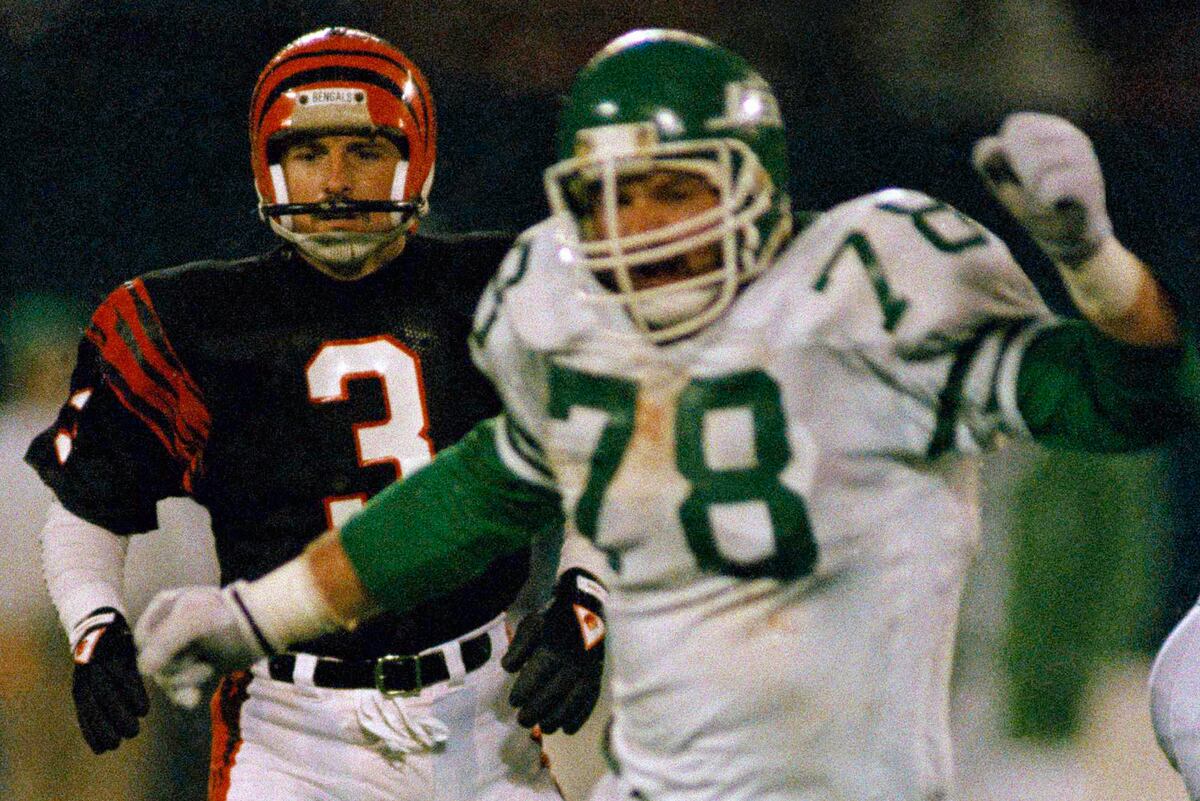 Ex-NFL'er Barry Bennett's Son Dylan Arrested for Allegedly Murdering ...