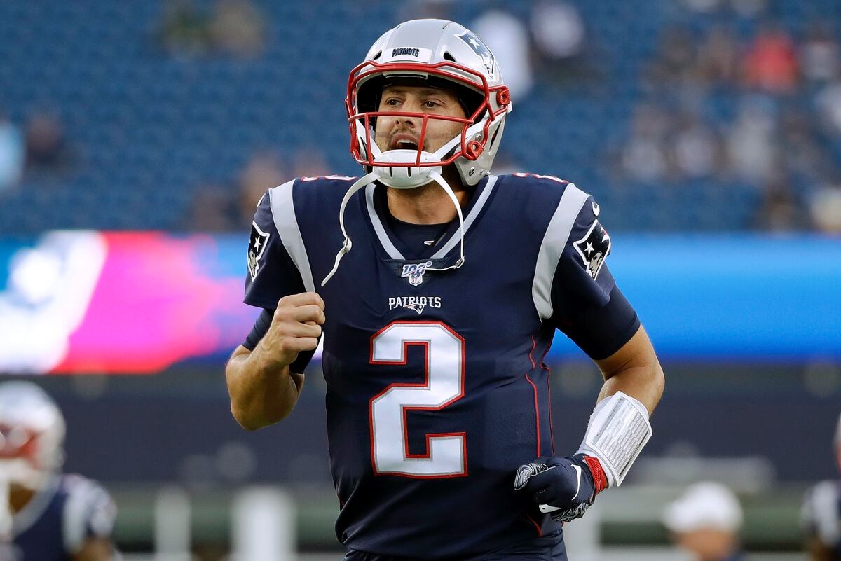 Report: Ex-Patriots QB Brian Hoyer Visiting Colts After Andrew Luck ...