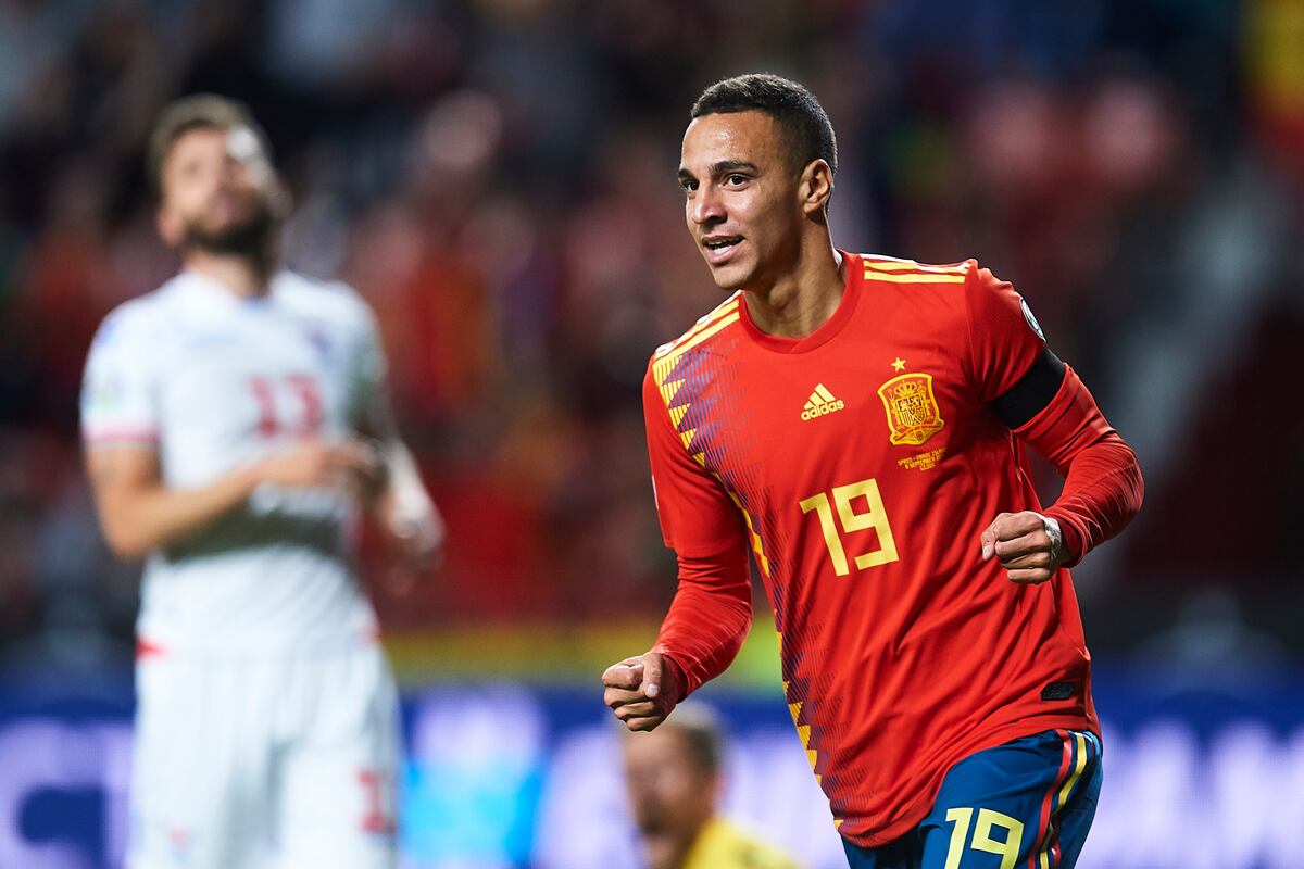 Spain Cruise Past Faroe Islands in 4-0 Win in Euro 2020 Qualifying ...