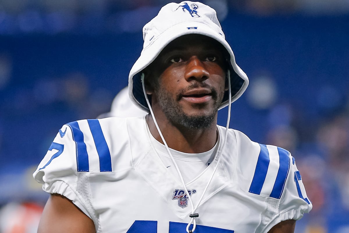 Report: Colts' Devin Funchess Suffered Broken Collarbone Injury vs ...