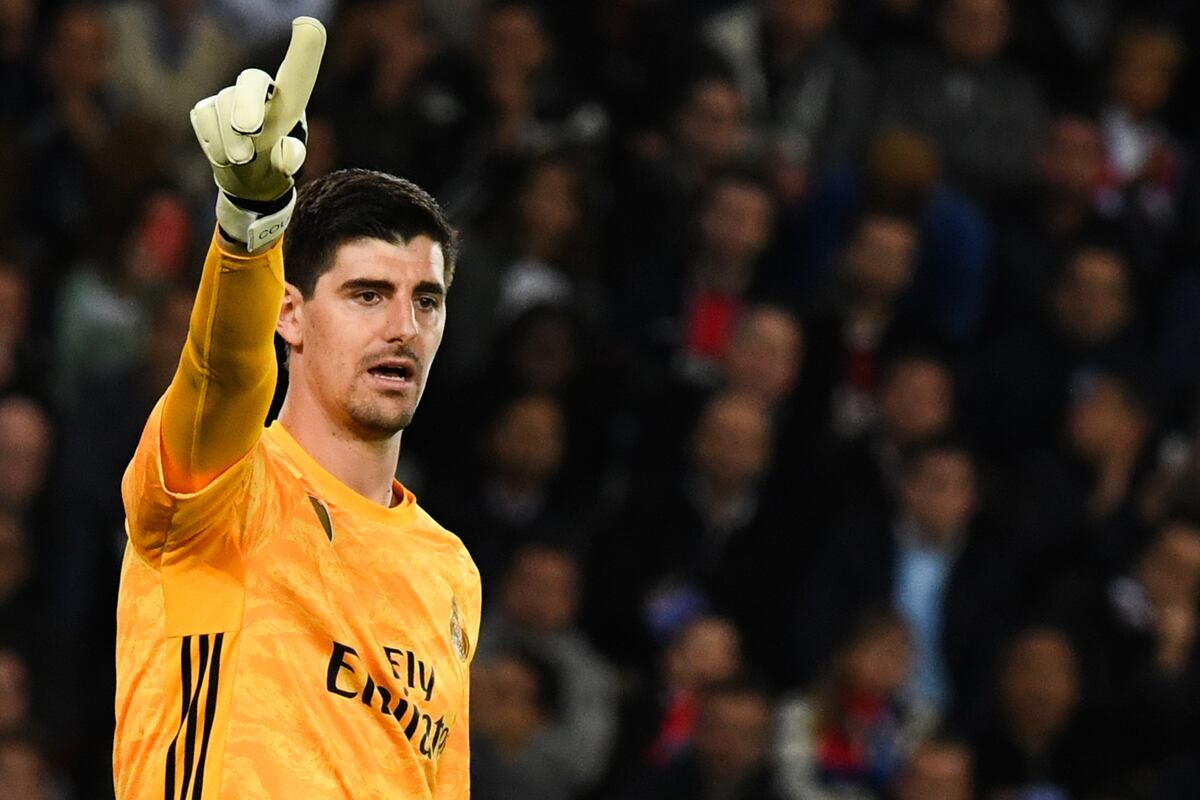 Thibaut Courtois Defends Role in PSG Defeat, Criticises Real Madrid ...