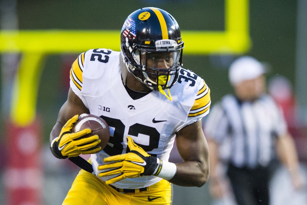 Former Iowa RB Derrick Mitchell Jr. Dies in Car Crash at Age 24 | News ...