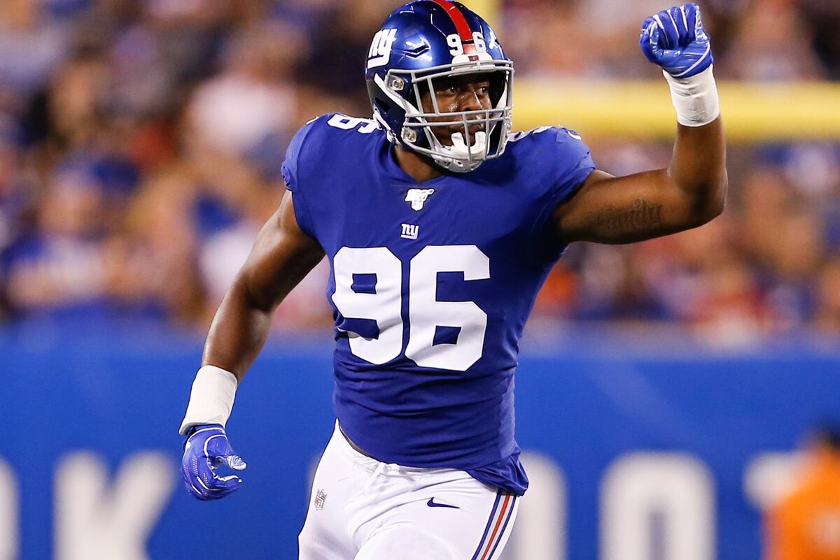 Giants' Kareem Martin Surprises Coach with Down Syndrome with Super ...