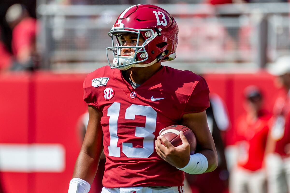 Video: Watch Tua Tagovailoa Become Alabama's All-Time Passing TD Leader ...