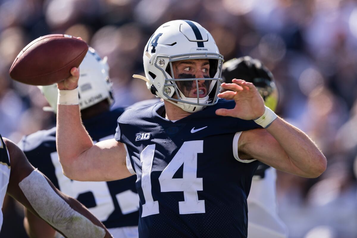 Cfb Predictions And Preview Michigan Wolverines At Penn State Nittany