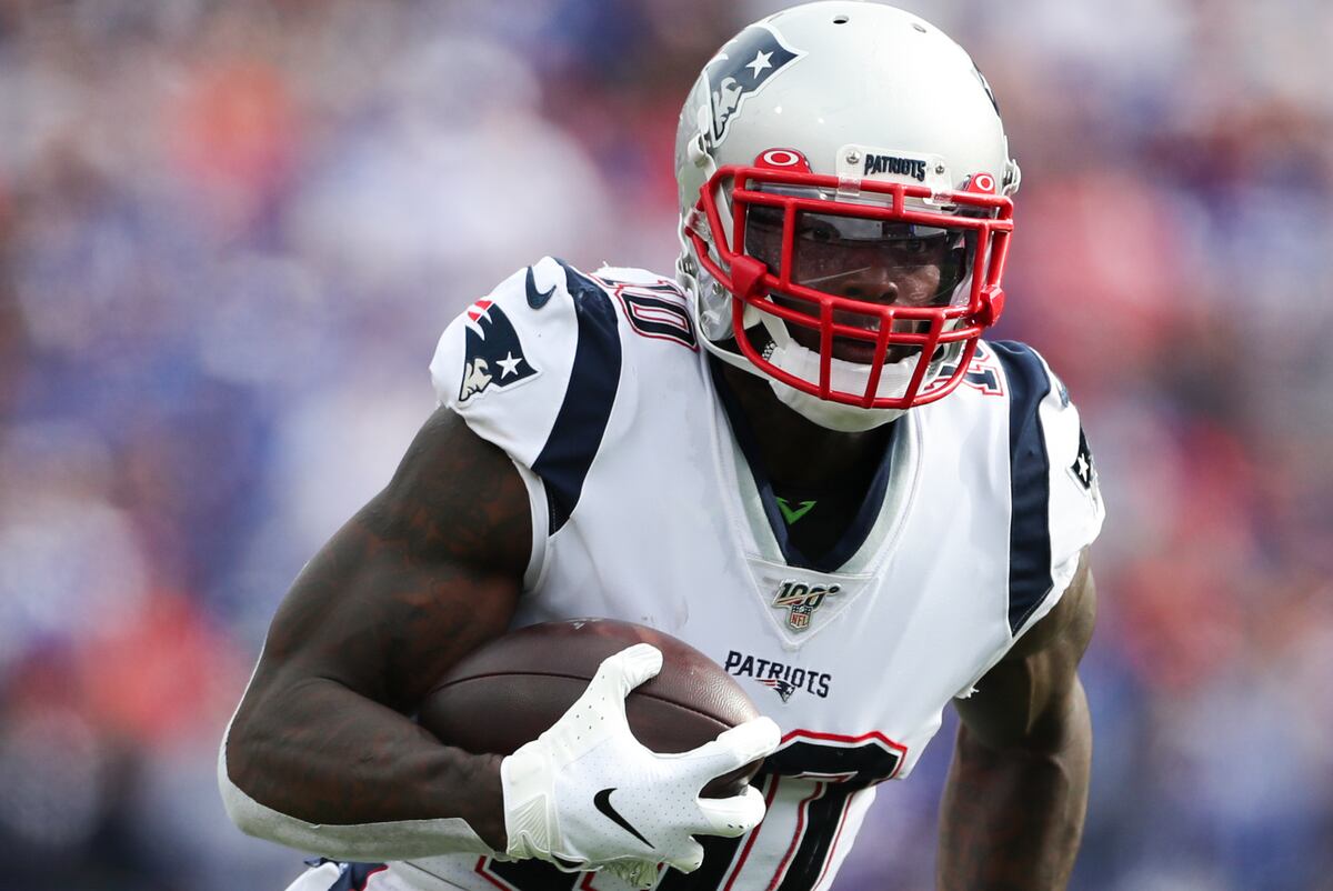Patriots Rumors: Josh Gordon Could Return from Injury in 1-2 Weeks ...