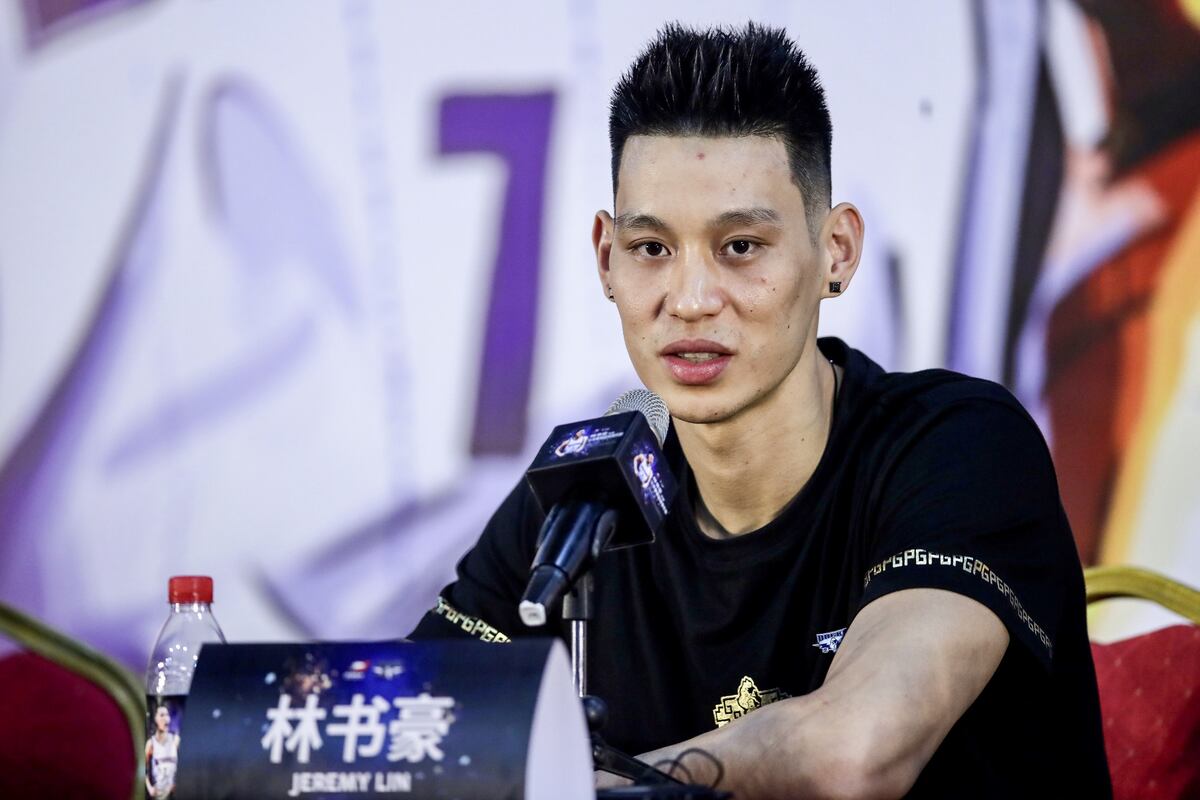 Jeremy Lin Drops 25 Points in Debut as Beijing Ducks Beat Tianjin Gold ...