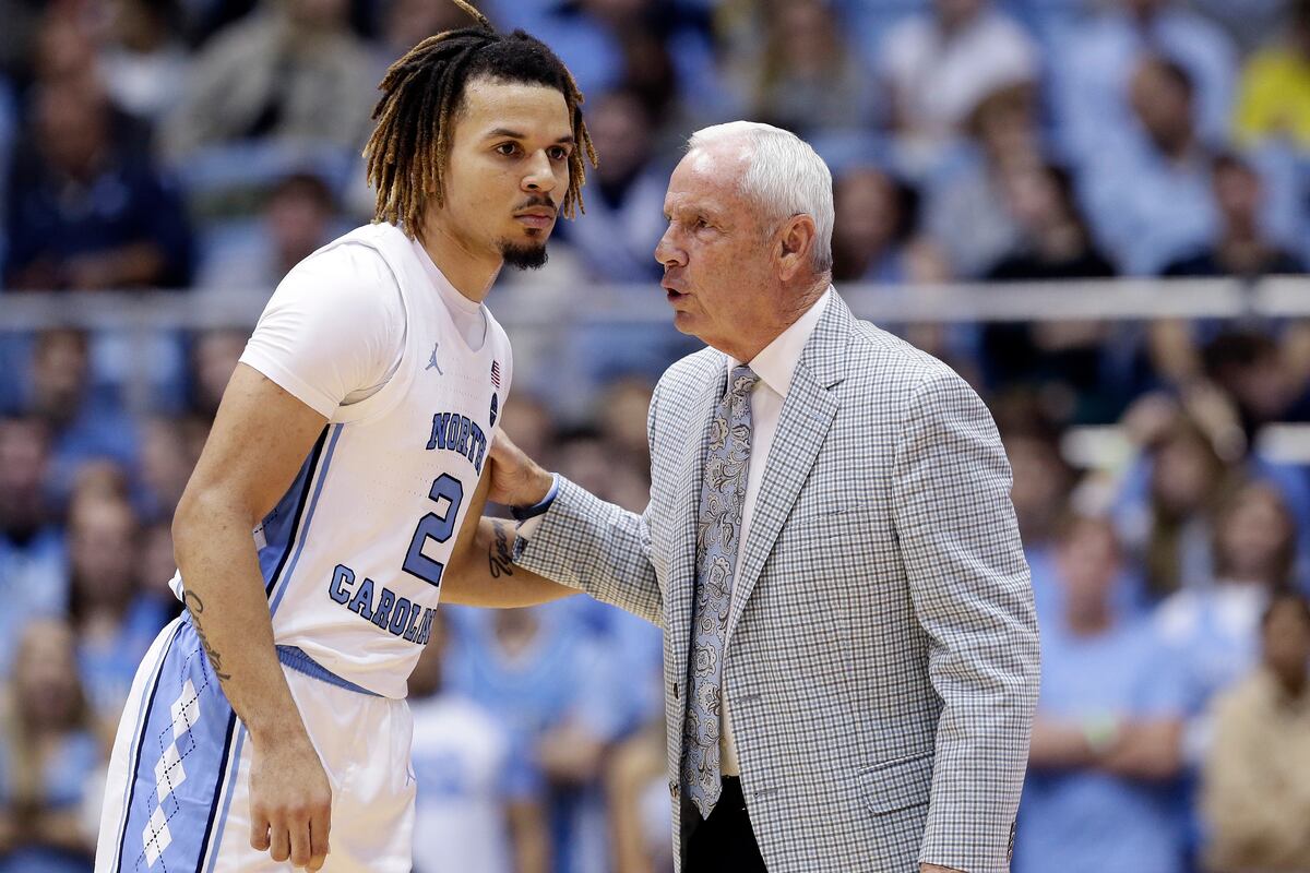 Cole Anthony Drops 34 in Debut as No. 9 UNC Tops Notre Dame 76-65 ...