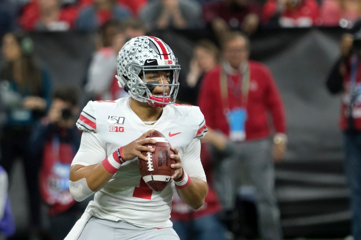 Fiesta Bowl 2019 Examining Key Stats Matchups For Clemson Vs Ohio