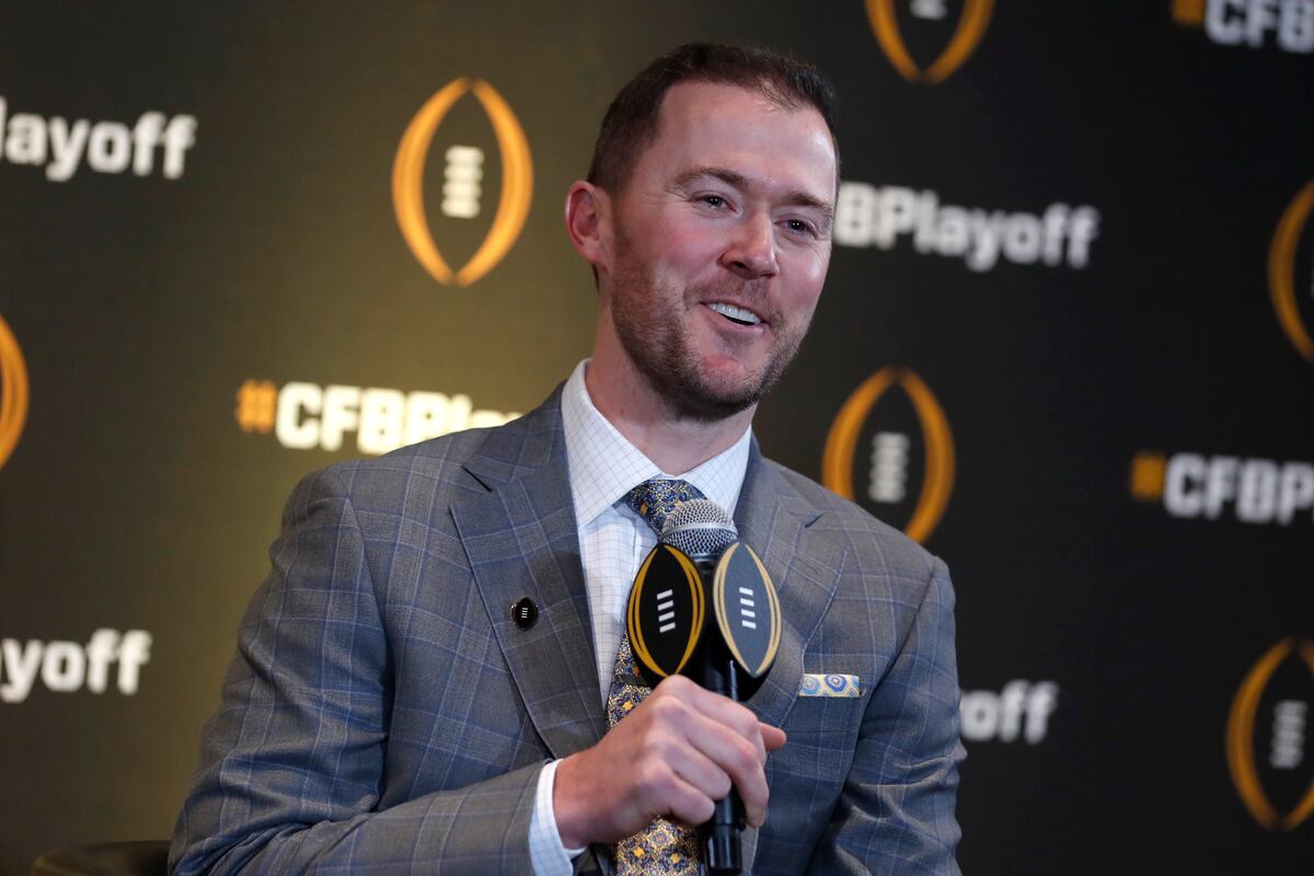 Cowboys Rumors: Lincoln Riley 'Very High on the Radar' of Jerry ...