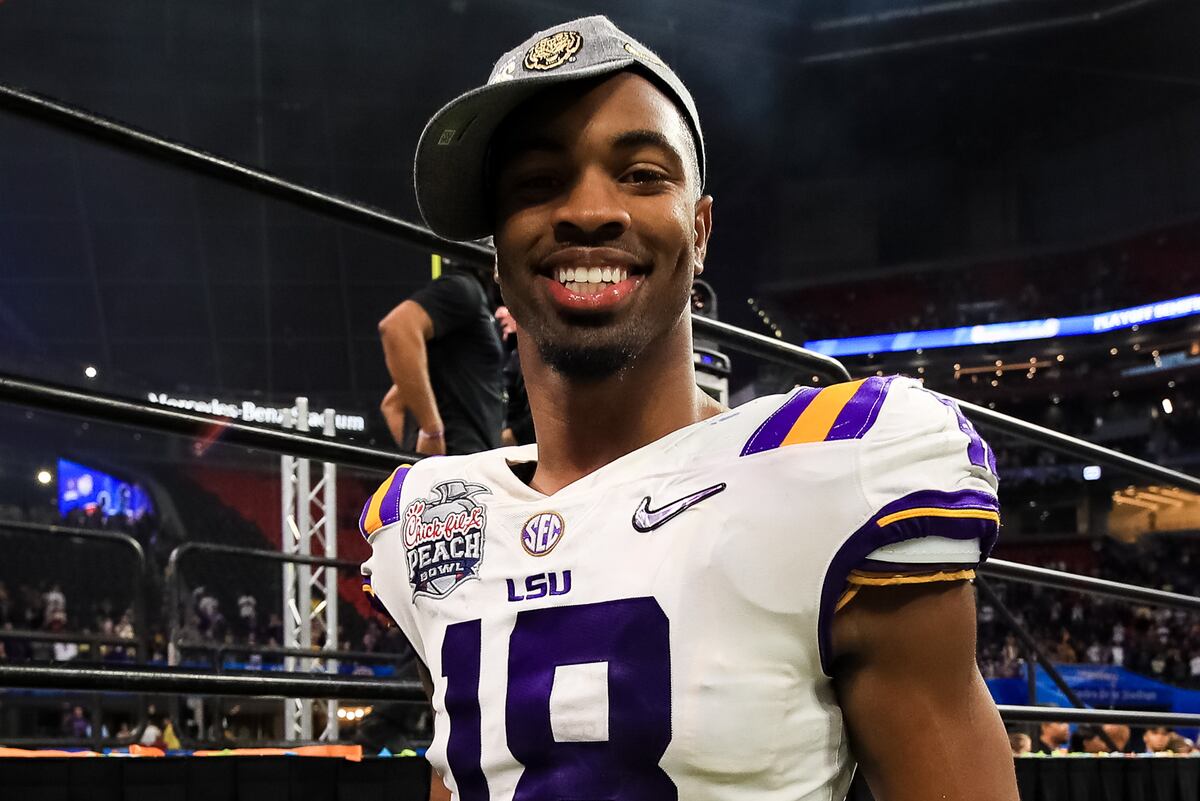 LSU Pass-Rusher K'Lavon Chaisson Declares for 2020 NFL Draft After CFP ...