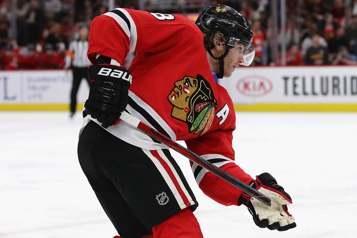 Video: Blackhawks' Patrick Kane Records 1000th Career Point with Assist ...