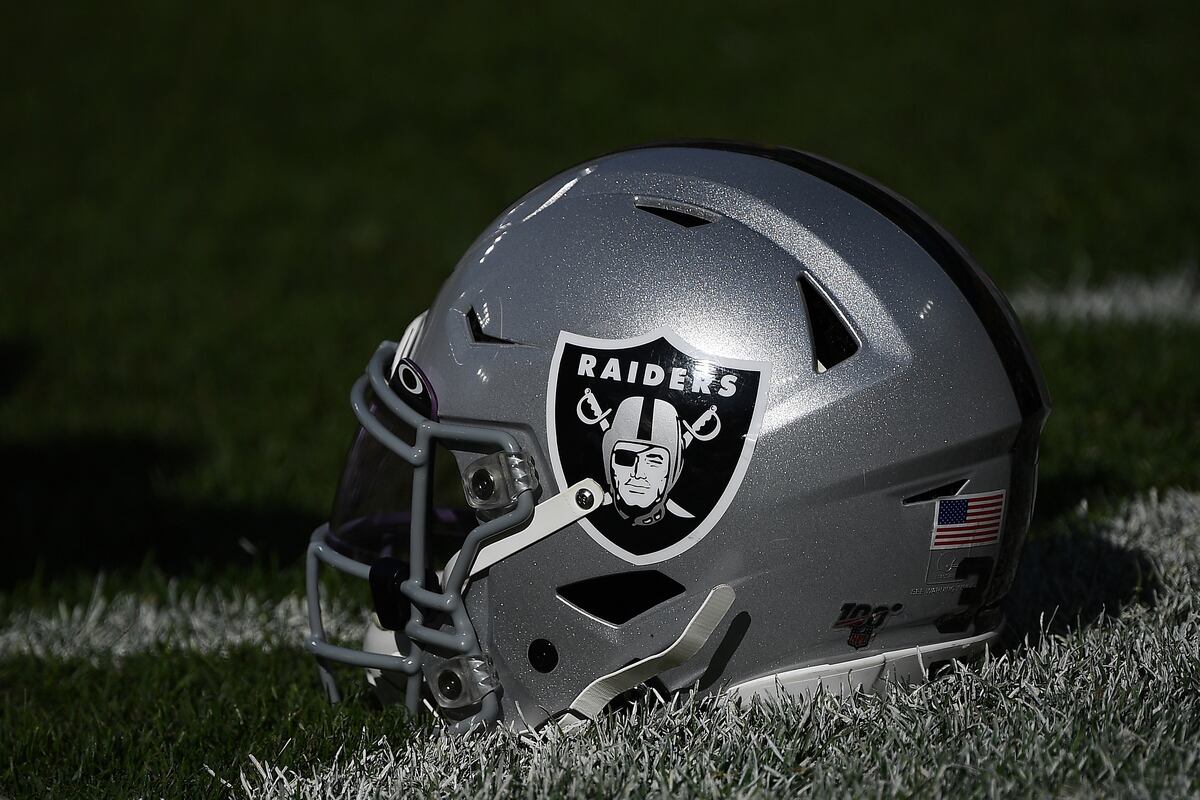 Watch as Raiders Officially Introduce Team to Las Vegas in Hype Video ...