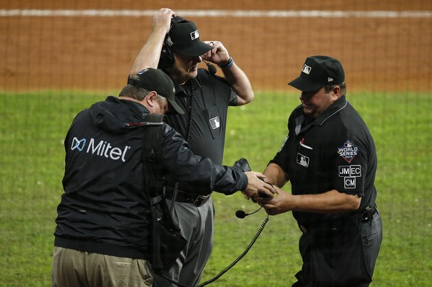 MLB Umpires to Explain Replay Review Decisions Via Microphone for 2020 ...