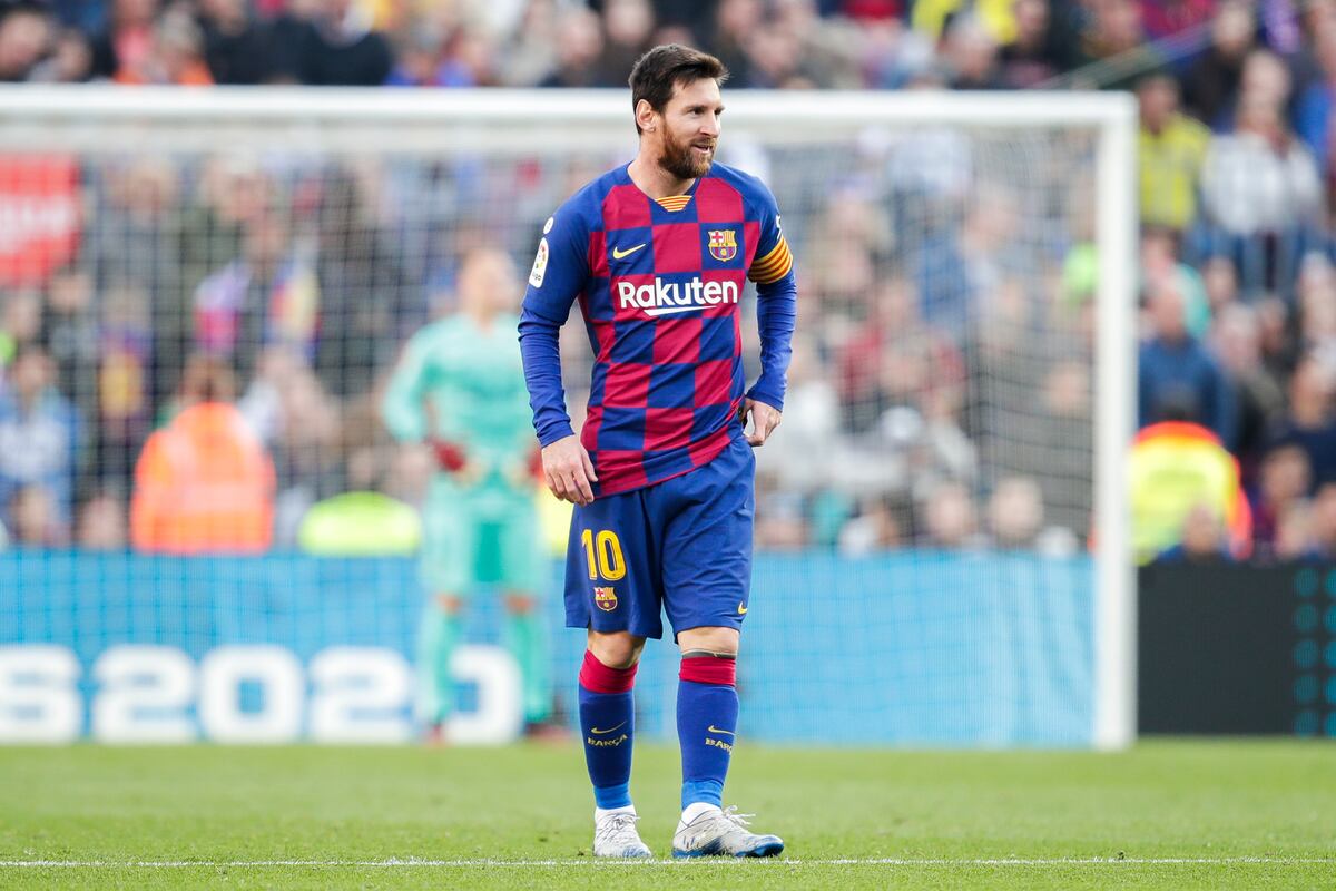 Barcelona Legend Carles Puyol Says Lionel Messi 'Can Play Until He's 38 ...