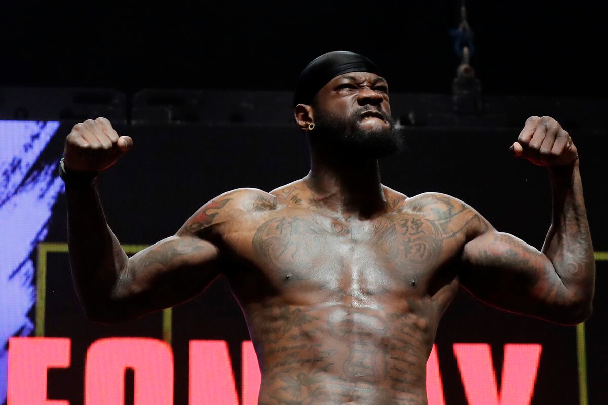 Deontay Wilder Planning Costume for Tyson Fury Rematch Despite Issues ...