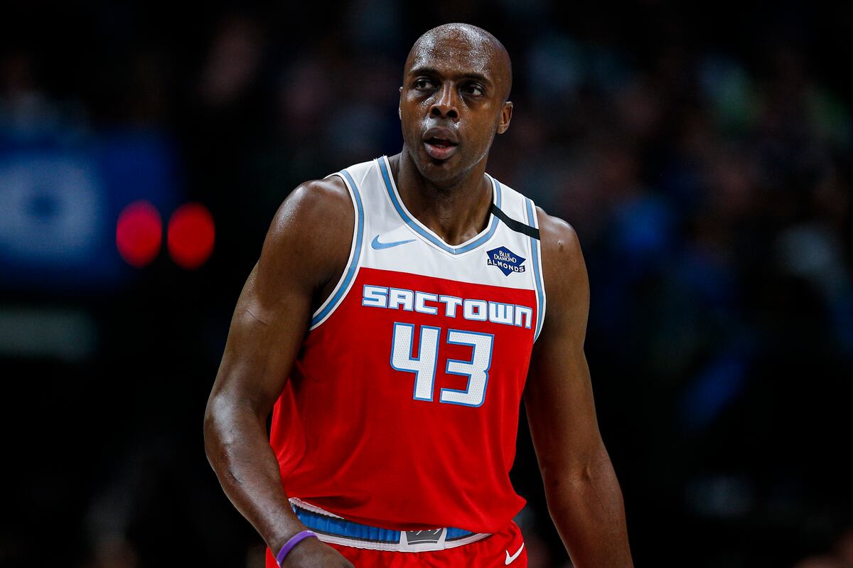 Anthony Tolliver, Grizzlies Agree on 10-Day Contract; Jordan Bell ...