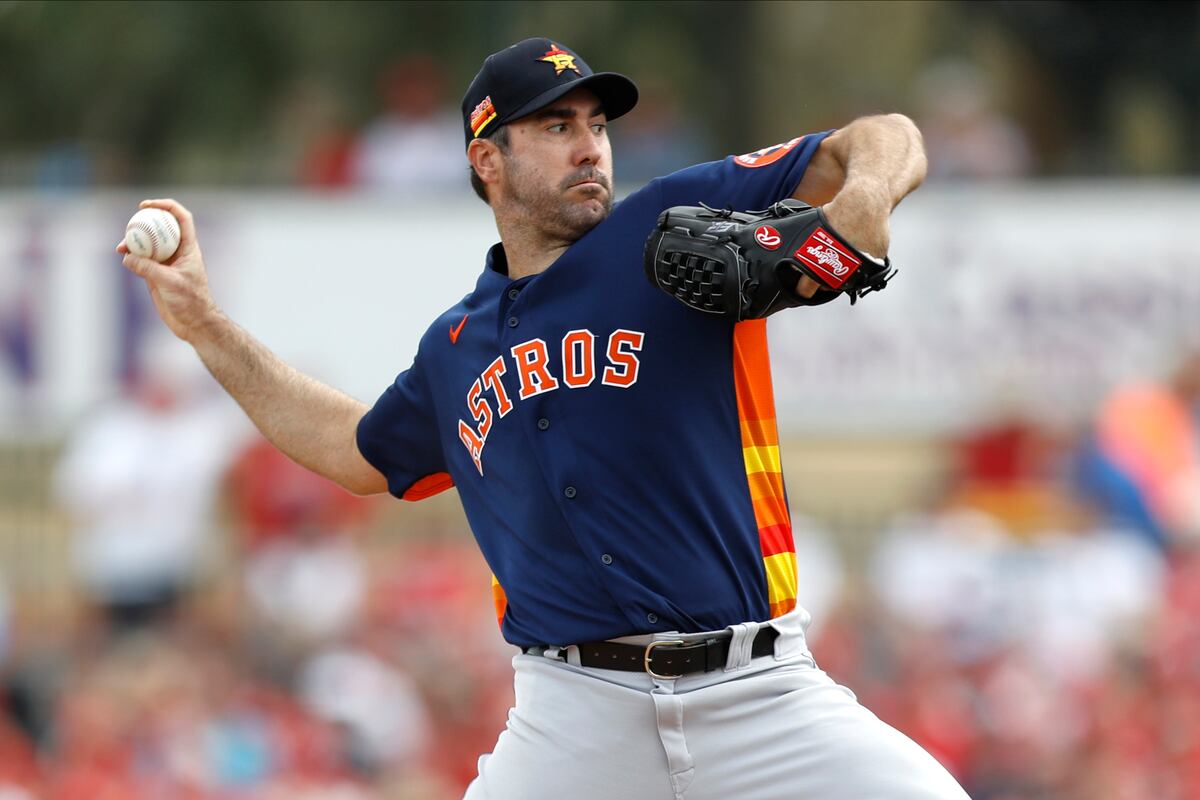 Justin Verlander Shut Down by Astros After Injury Diagnosed as Mild Lat ...