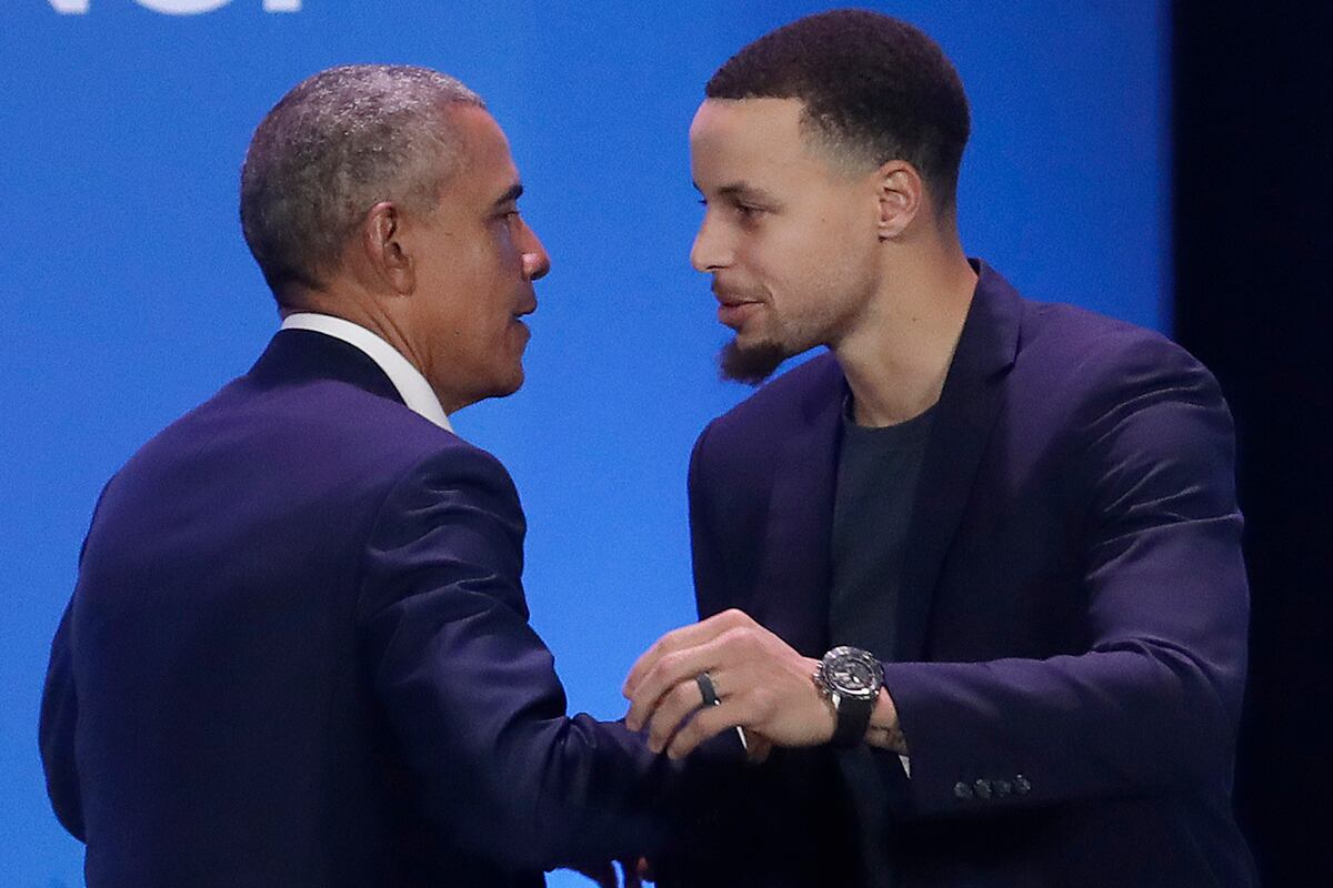 Barack Obama Praises Zion, Giannis, Kevin Love, More for Donating to ...