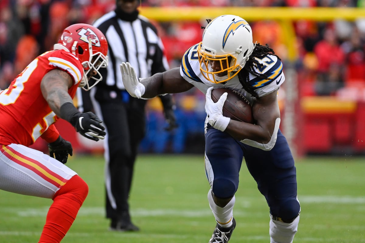 Melvin Gordon Rumors: Latest on Free-Agency Interest from Dolphins ...