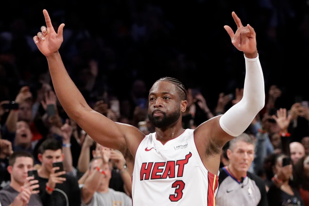 Dwyane Wade Ranks Dribbling Around Cavs' Pavlovic, Lob to Shaq 'Top 5 ...