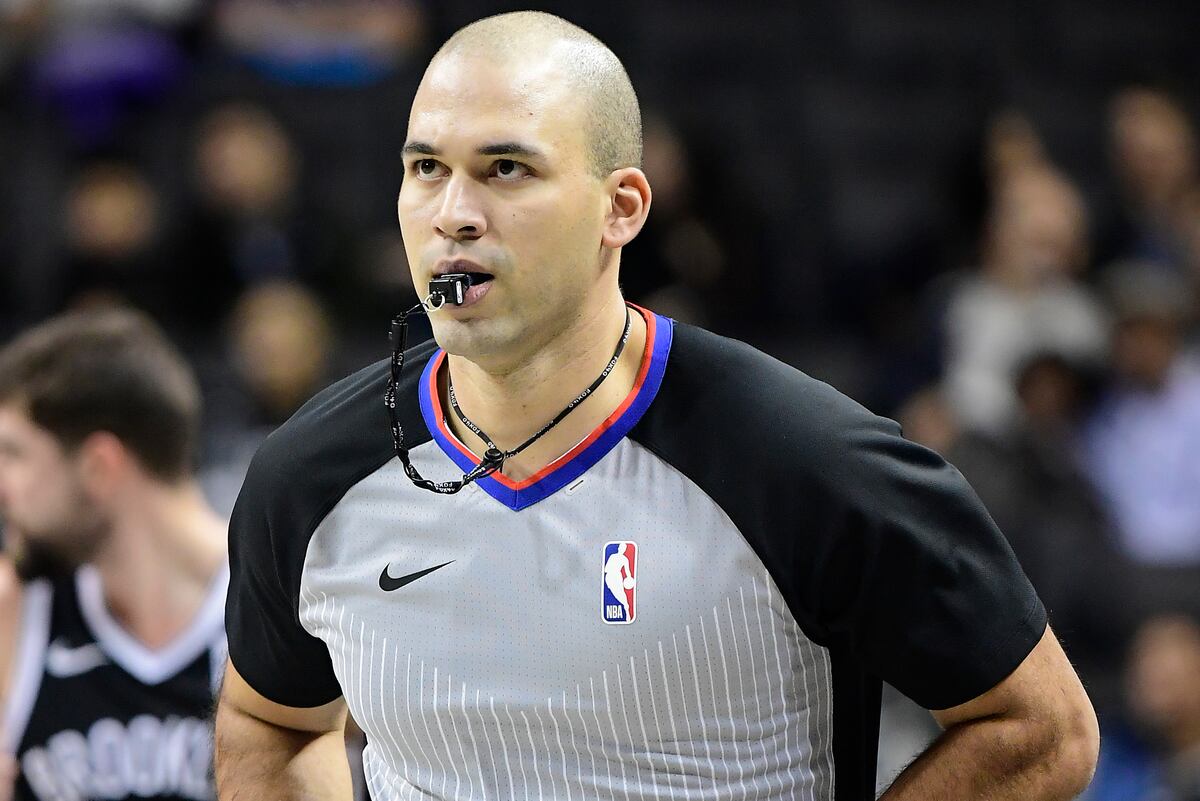 NBA Referee Brandon Adair Donates to Restaurant Attempting to Pay ...