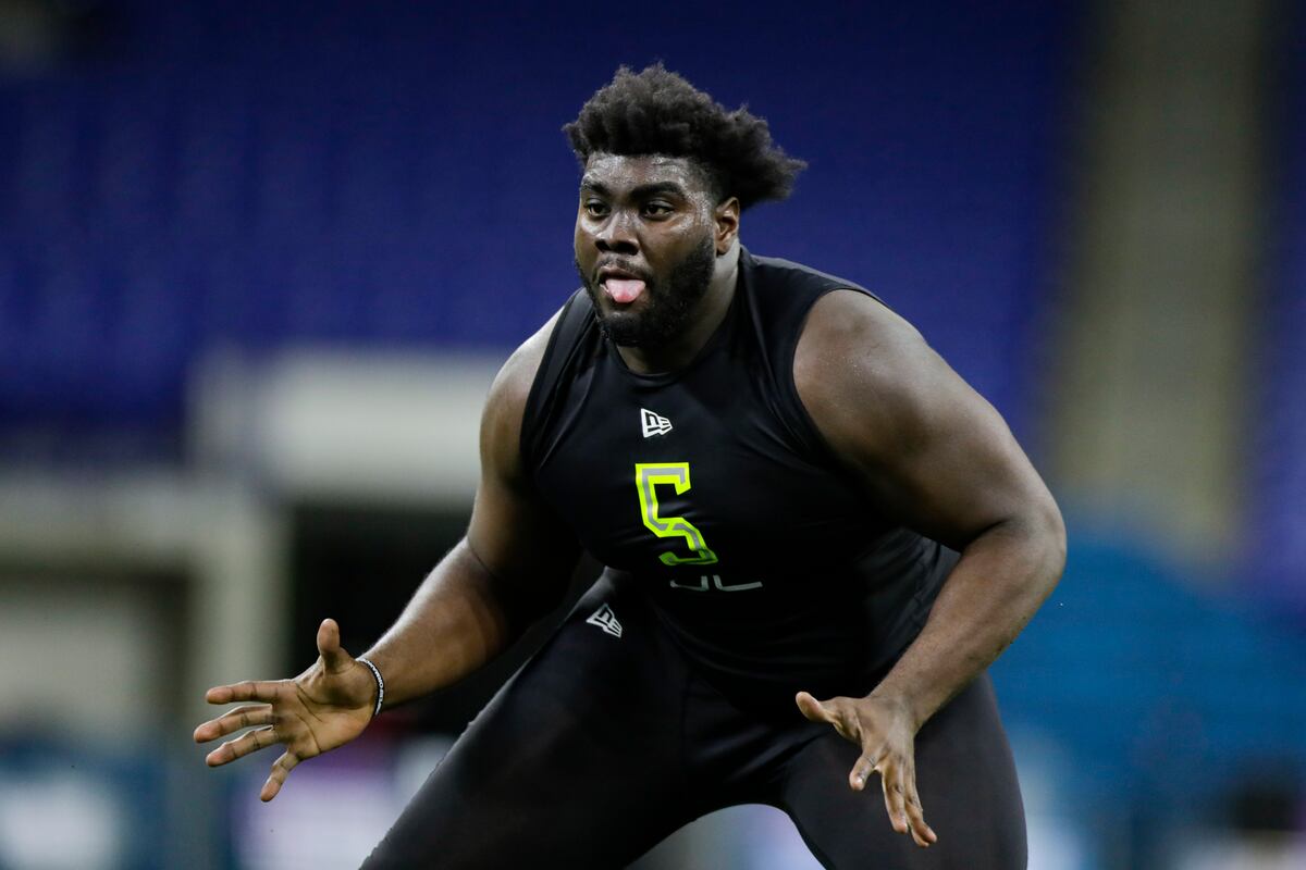 Video: Watch 2020 NFL Draft OL Prospect Mekhi Becton Push Truck to ...