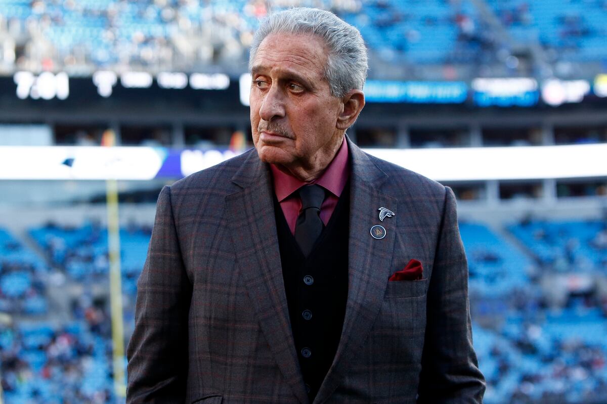 Falcons' Arthur Blank Believes NFL Will Play 16-Game Season Despite ...