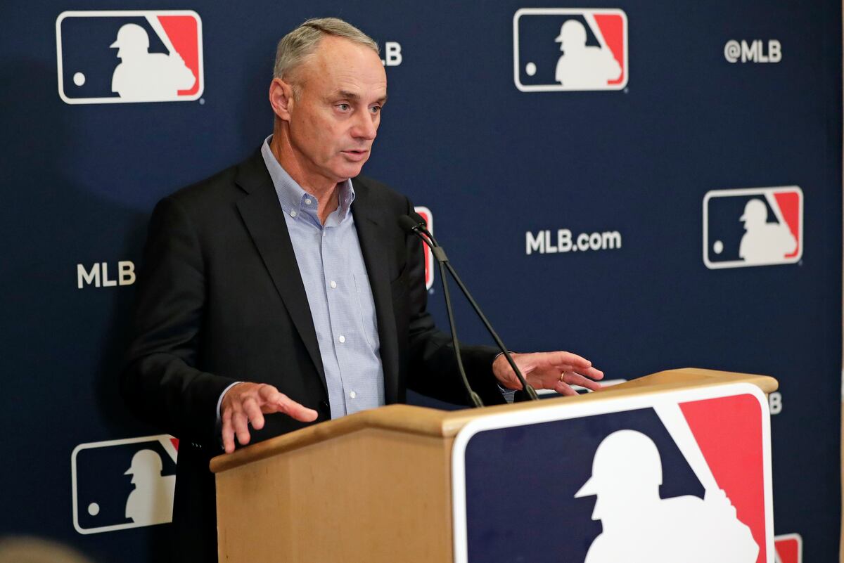 MLB Reportedly Considering Playing in Empty Stadiums During Coronavirus ...