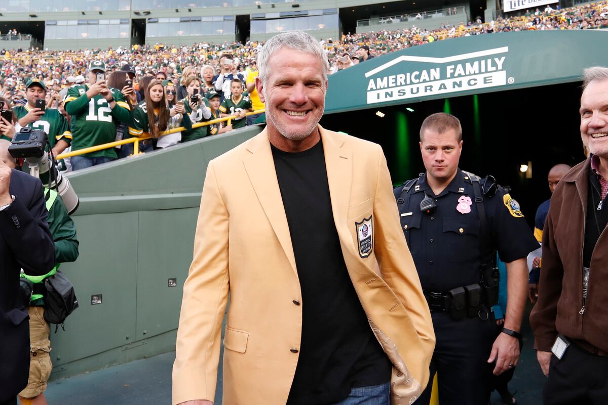 Brett Favre, Packers Outlast Cam Newton's Panthers in B/R Madden GOAT ...