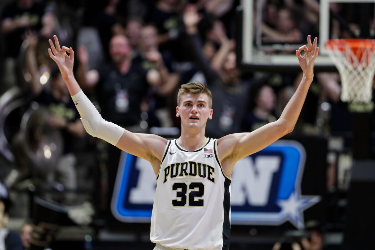 Purdue's Matt Haarms Cuts Transfer List to Kentucky, Arizona, Gonzaga ...