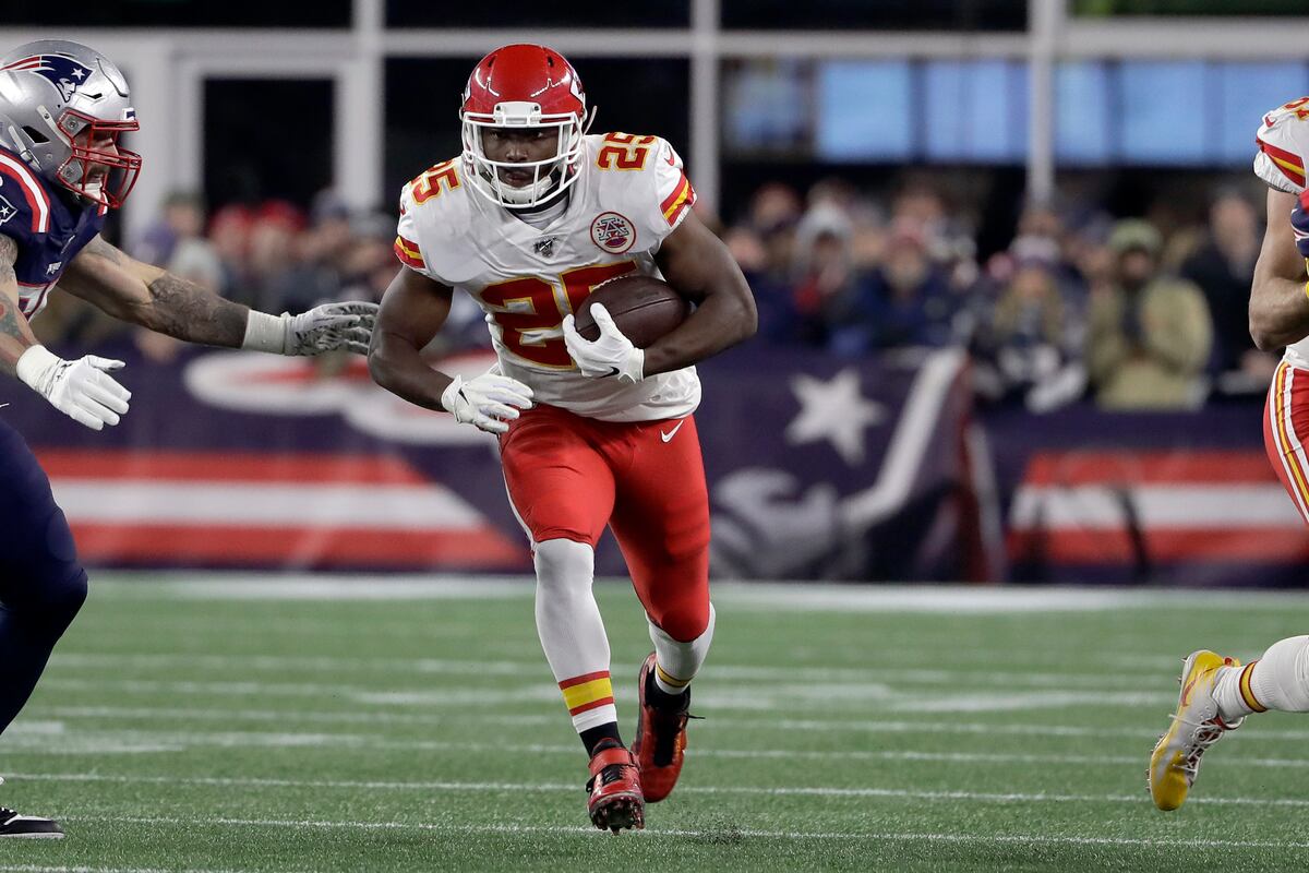 LeSean McCoy Looking at a 'Couple Teams' in Free Agency, Wants a ...