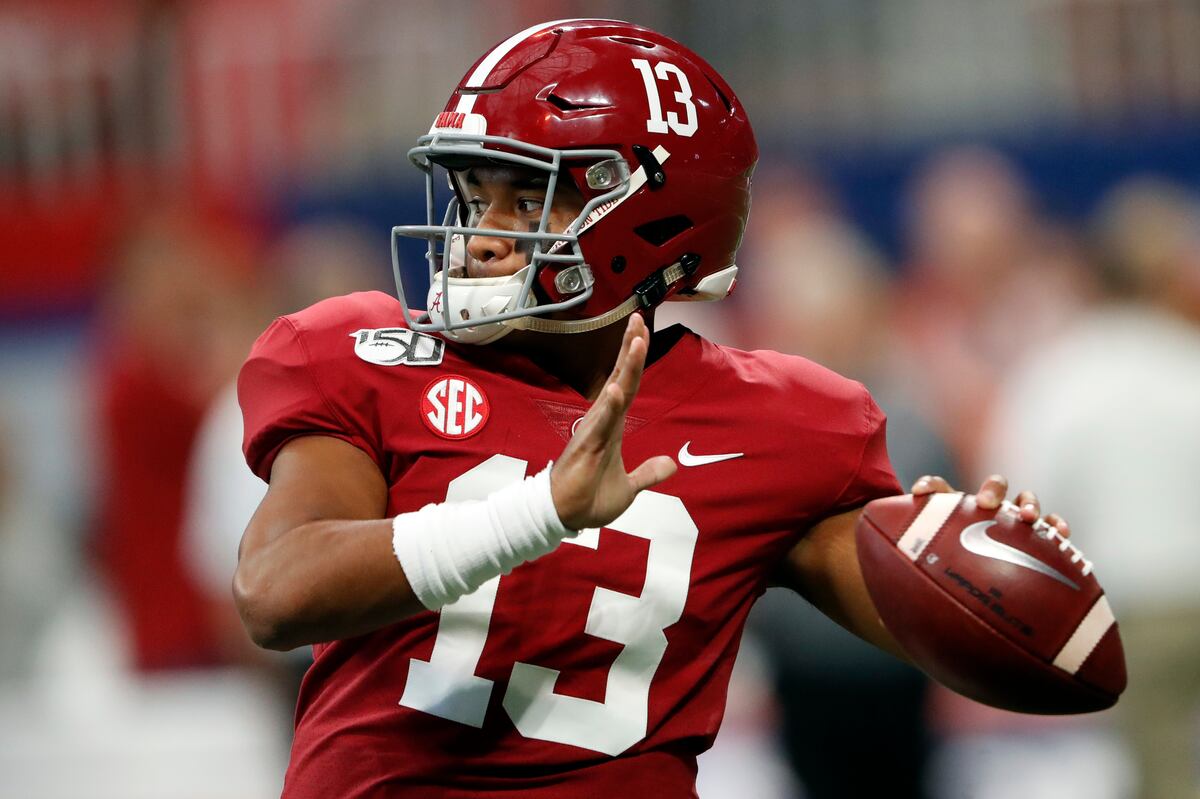Dolphins GM Chris Grier 'Very Comfortable' with Tua Tagovailoa's Health ...