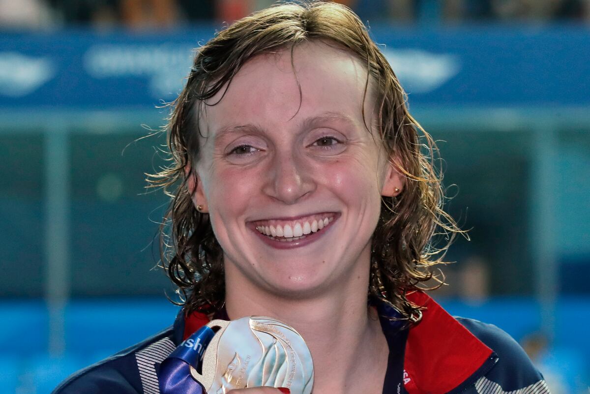 Video: Katie Ledecky Shows Michael Jordan Playing Peek-a-Boo with Her ...