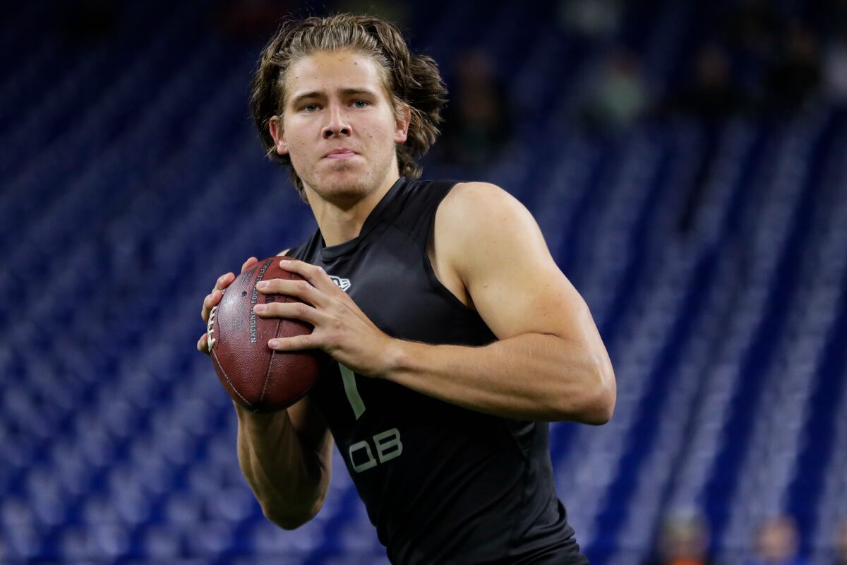 Justin Herbert's 'Physical Traits Are off the Charts', Says Chargers GM ...