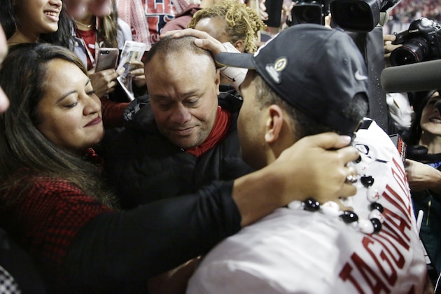 Video: Dolphins' Tua Tagovailoa Surprises Mom Diane with New Car on ...