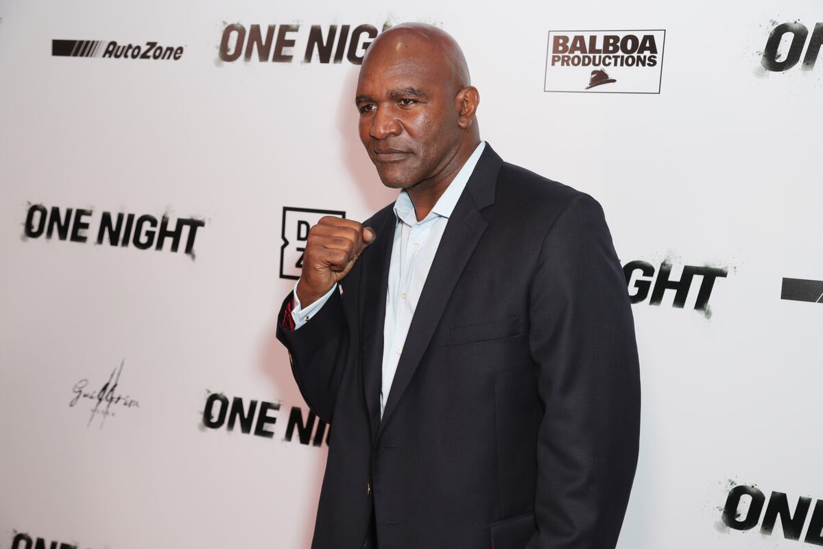 57-Year-Old Evander Holyfield Posts Workout Video Amid Mike Tyson Buzz ...